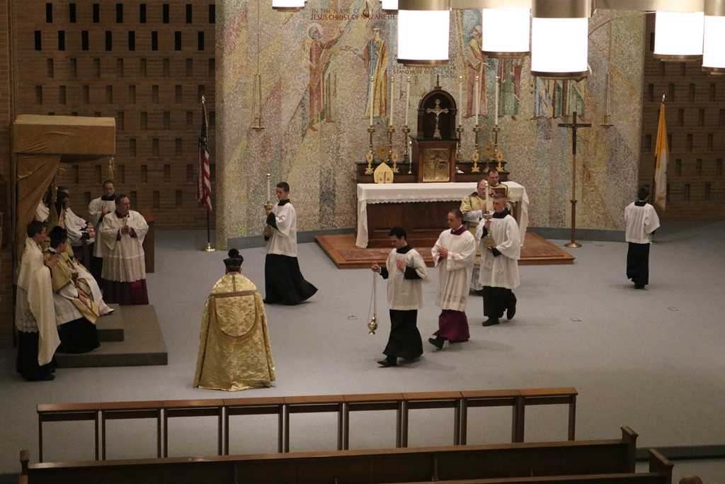 Photos from Pontifical Mass for St Joseph – Tridentine Mass Society of ...
